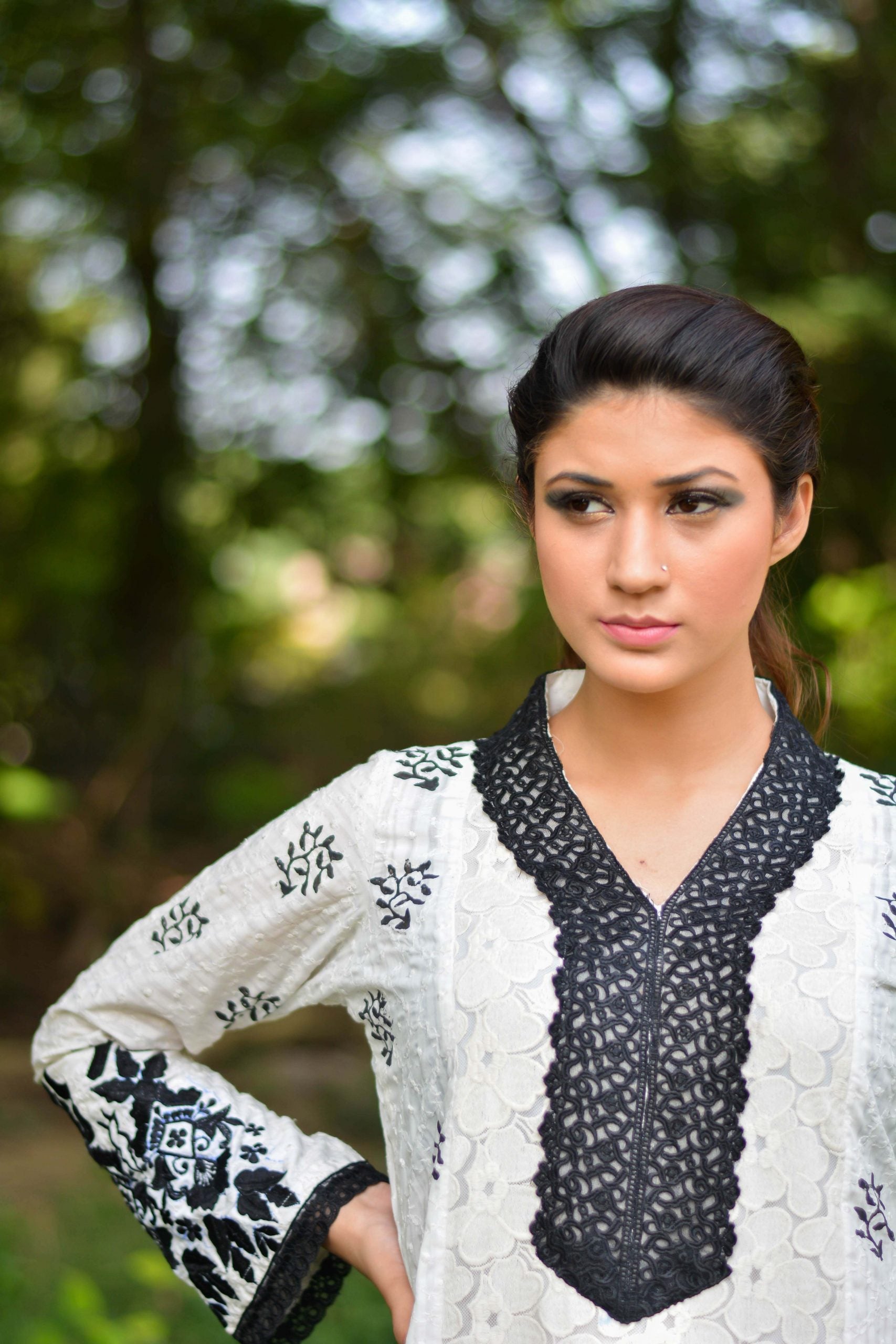 Buy Summer Ready To Wear Pret Eid Dresses For Women – Eleganza
